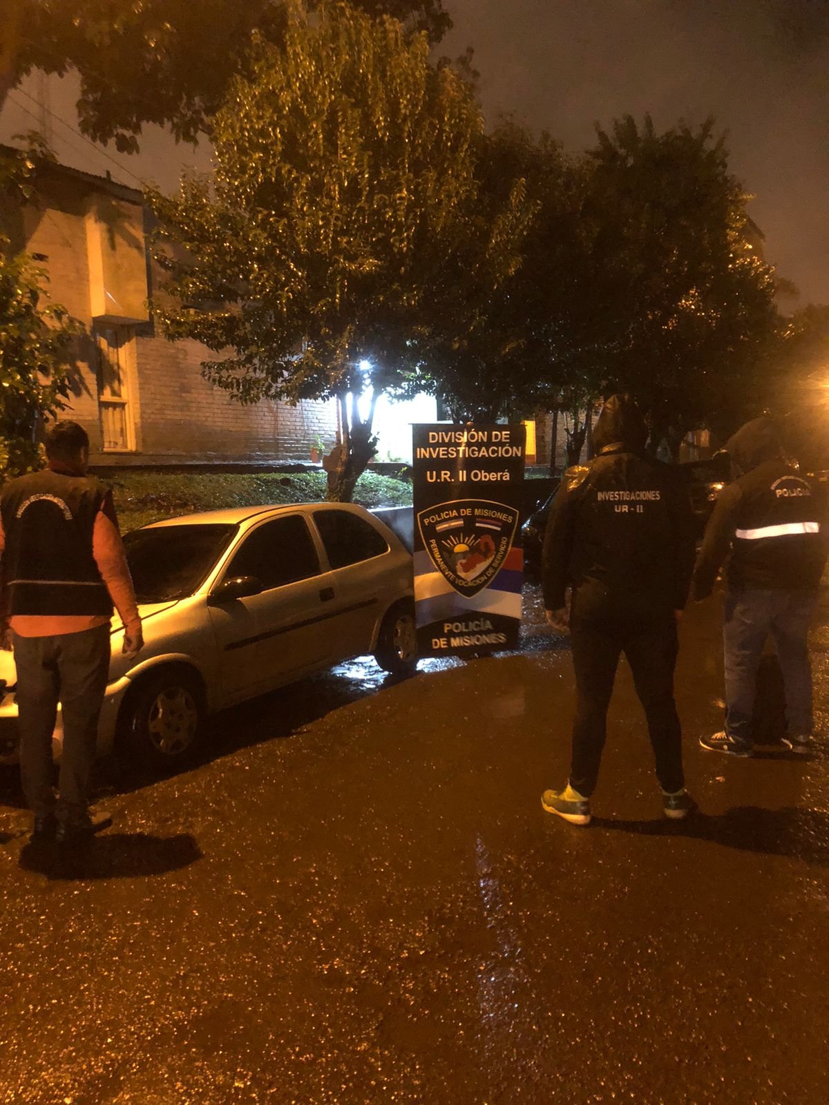 Trabajos de investigación policial permitieron recuperar el auto de una ...